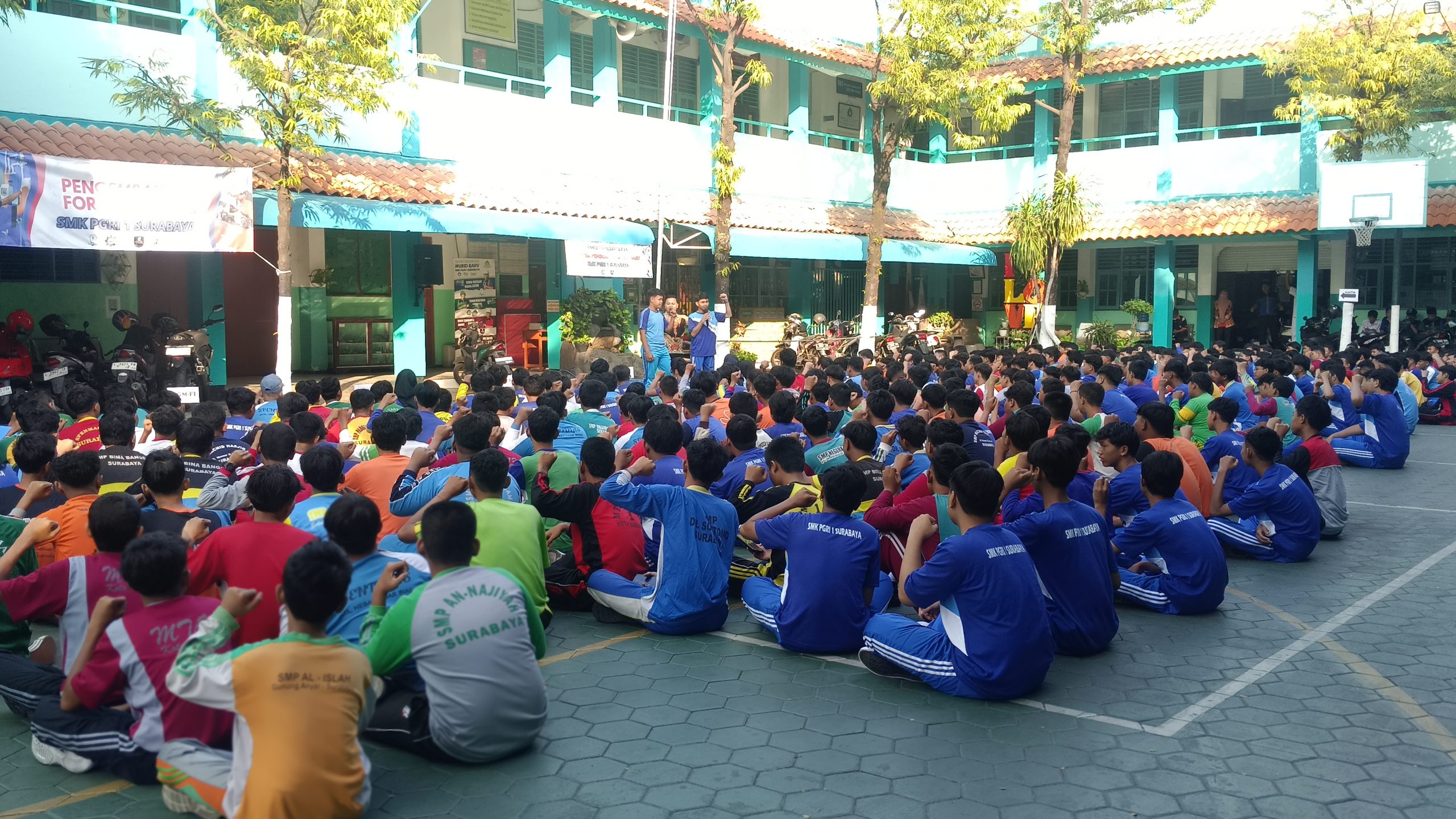 Semangat Pagi Membara di Hari Kedua MPLS Skagrisa 2025 - SMK PGRI 1 ...